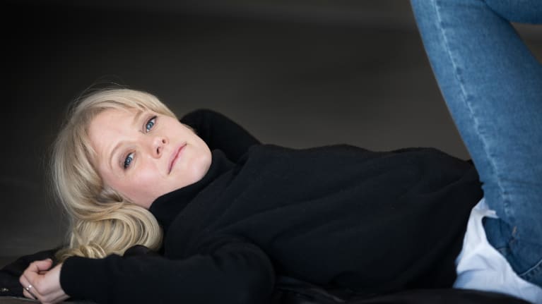 Laura Birn pitää kiinni yksityisyydestään, eikä usko yhdenkään roolin ...