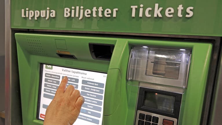 VR:n lipunmyyntijärjestelmän häiriö korjattu – vian aiheuttaja vielä ...