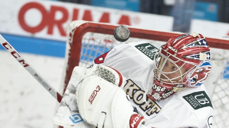 JYP-vahti Markus Ruusu sivussa koko alkusyksyn, Riku Helenius ...