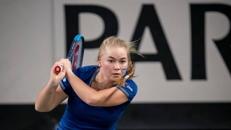 16-vuotias tennislupaus Laura Hietaranta iski hienosti välieriin ...