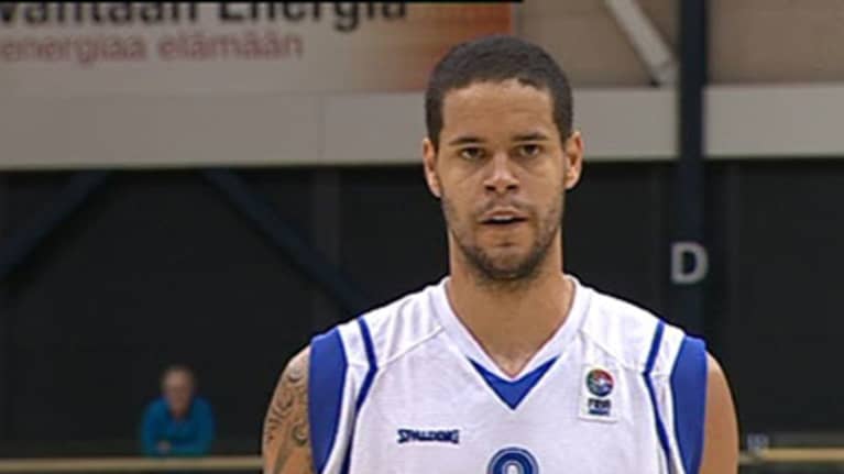Gerald Lee Juniorille sopimus Italiaan | Yle
