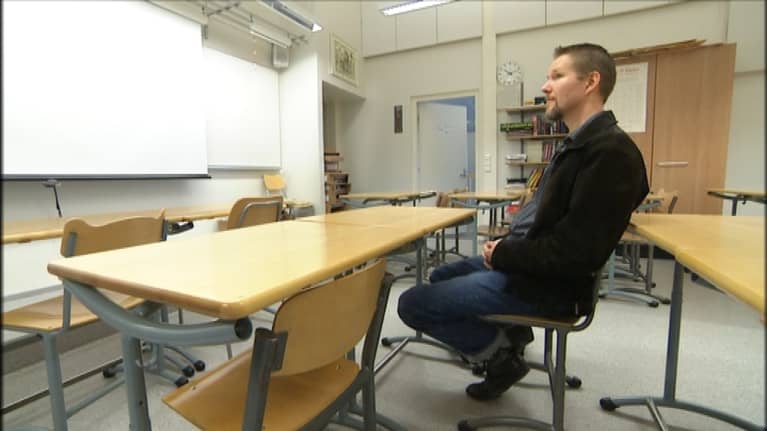 "Peruskoulun oppilaat ovat robotteja" | Yle