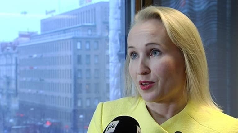 Uusi valtakunnansovittelija Minna Helle: Toivon aikaa jolloin ei enää ...