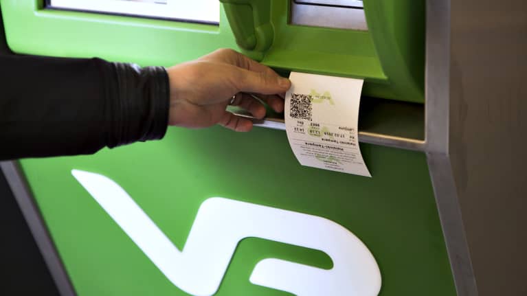 VR:n lipunmyynnissä ongelmia – lippuja ei saa automaateista eikä ...