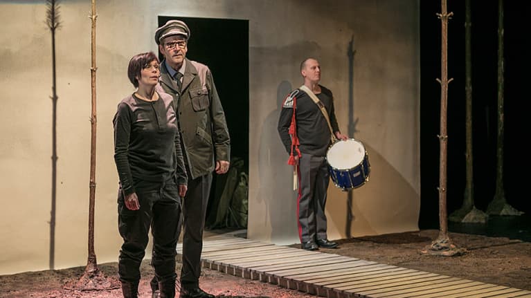 Vuoden Teatteri teki hattutempun – Riihimäen Teatteri jälleen Tampereen ...