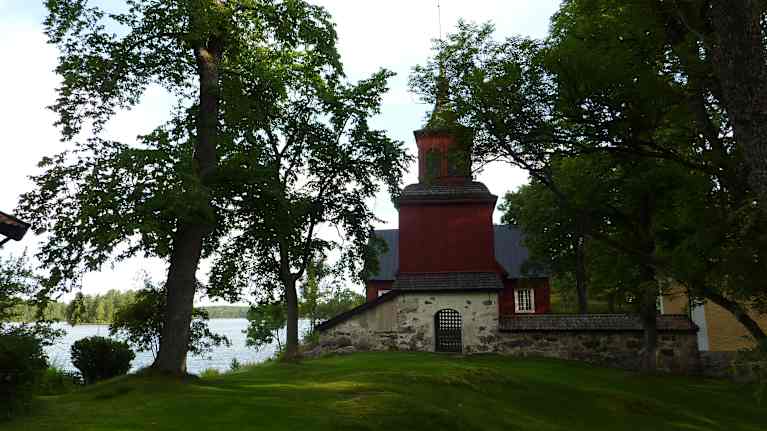Inbrott i Fagervik kyrka | Västnyland | Svenska Yle
