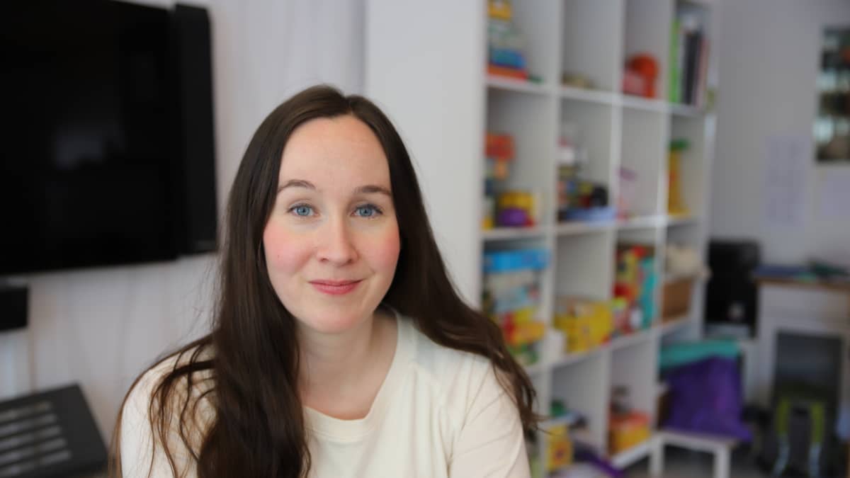 Helmi-palkinto säveltäjä Outi Tarkiaiselle ja vammaisurheilija Sini ...