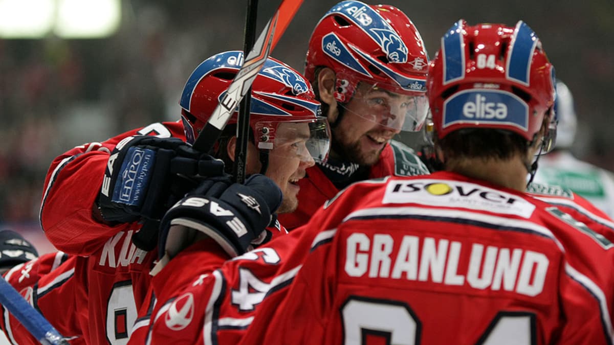 HIFK:n Kousa odottaa taklaavaa Bluesia | Yle