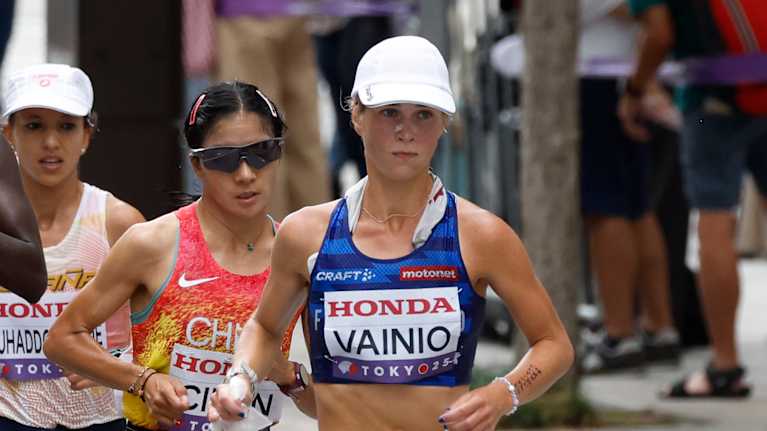 Kuka tahansa voi lähteä Alisa Vainion kanssa maanantaisin lenkille ...