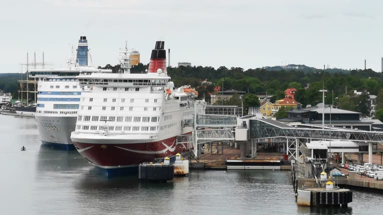 Baltic ferry firms see Q1 sales slump | Yle News | Yle
