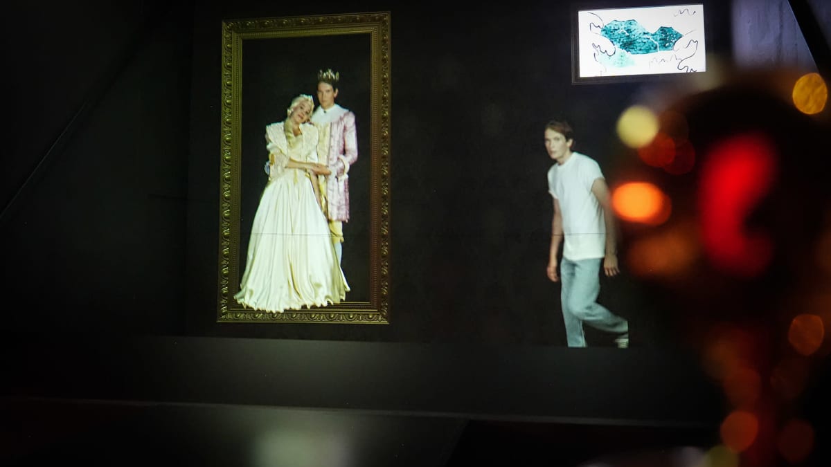 Tuhkimo, Lumikki ja Prinsessa Ruusunen: Julmista tarinoista syntyi ...