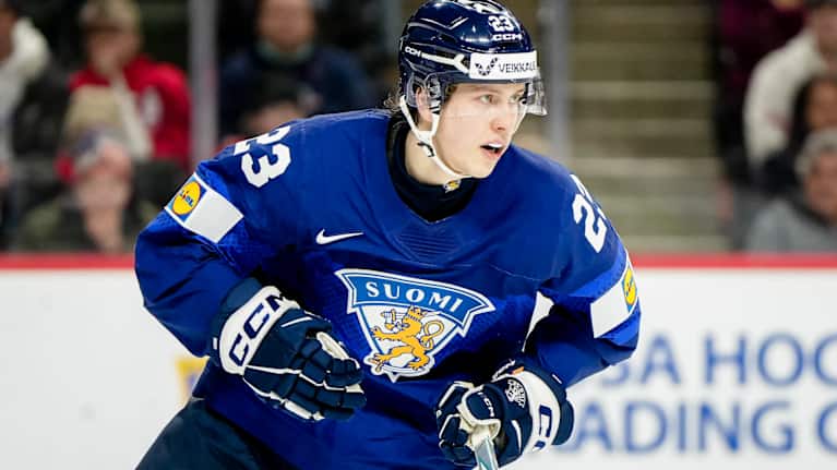 ”Helppoahan olisi sanoa suomalainen sisu” – Nuorten Leijonien sankarit ...