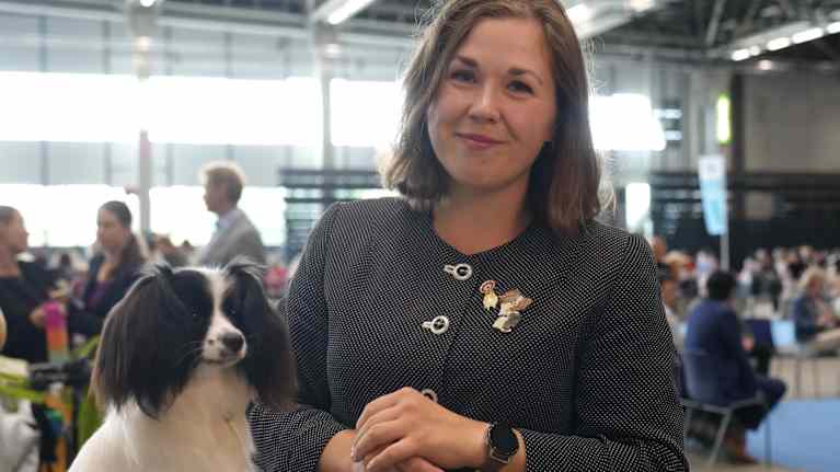 Jättiläismäinen koiranäyttely täyttää Helsingin Messukeskuksen ...