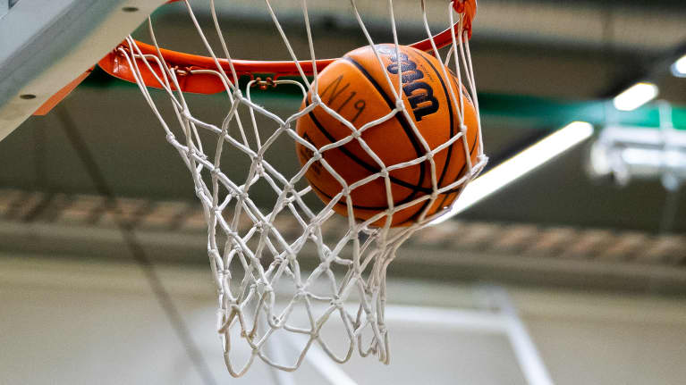 Tiktokin koripallopila meni pahasti pieleen Ulvilassa – neljä oppilasta ...