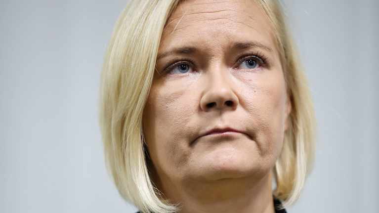 Finns Party minister survives confidence vote over alleged anti-Muslim ...