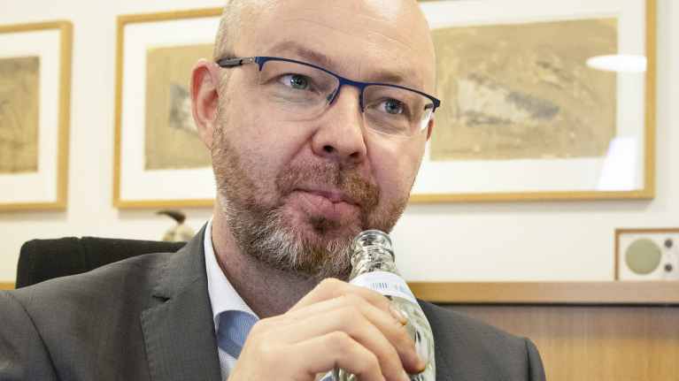 Lahti seuraa Jyväskylän jalanjälkiä säästöjen tiellä | Kotimaa | Yle