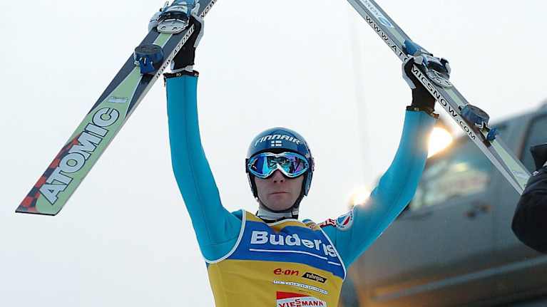 Slovenian päävalmentaja raivostui pukuhylkäyksistä – Janne Ahonen ...