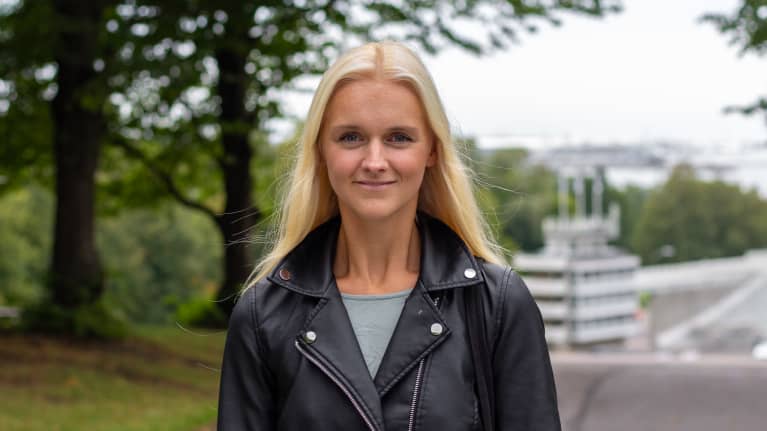 Viro vapautui 30 vuotta sitten telaketjujen kalistessa – "Ajassa oli ...