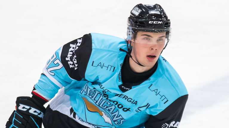 SaiPa nappasi NHL-seurasta poistuneen Henri Nikkasen | Urheilu lyhyesti ...
