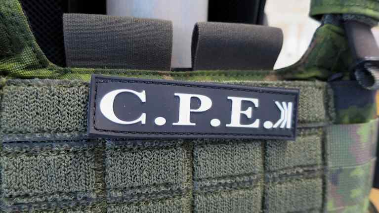 Forssalainen suojaliivi­valmistaja C.P.E. Production osti ...