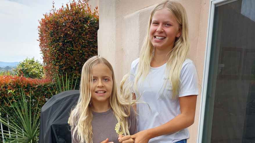 Ympäri maailmaa reissaava Heili Sirviö, 13, elää poikkeuksellista ...