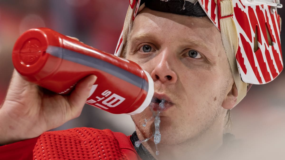 Ville Husso loistaa Detroitin ykkösvahtina – haastajan peli on täysin ...