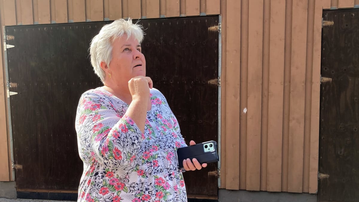 Itärajalla asuva Päivi Leskinen-Kilkki tarkistaa joka aamu netistä ...