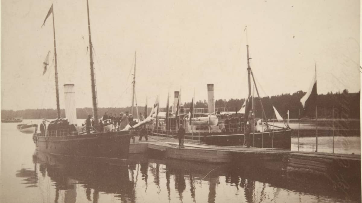 Kuvat ainutlaatuisesta keisarin matkasta tulivat julki – Museovirasto ...