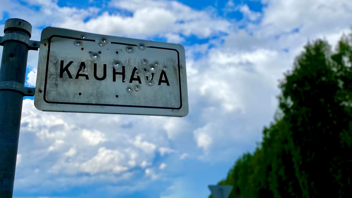 Kauhavan kaupunki joutuu julkistamaan Markku Lumion eroon johtaneen ...