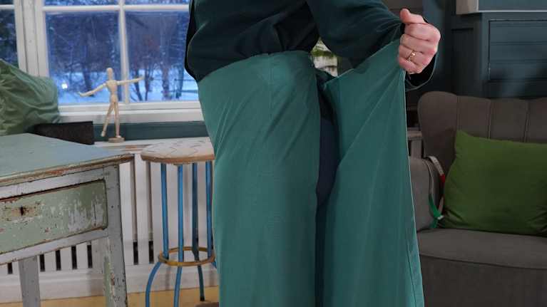 Sy busenkla byxor av två rektanglar – modellen är lätt att justera ...