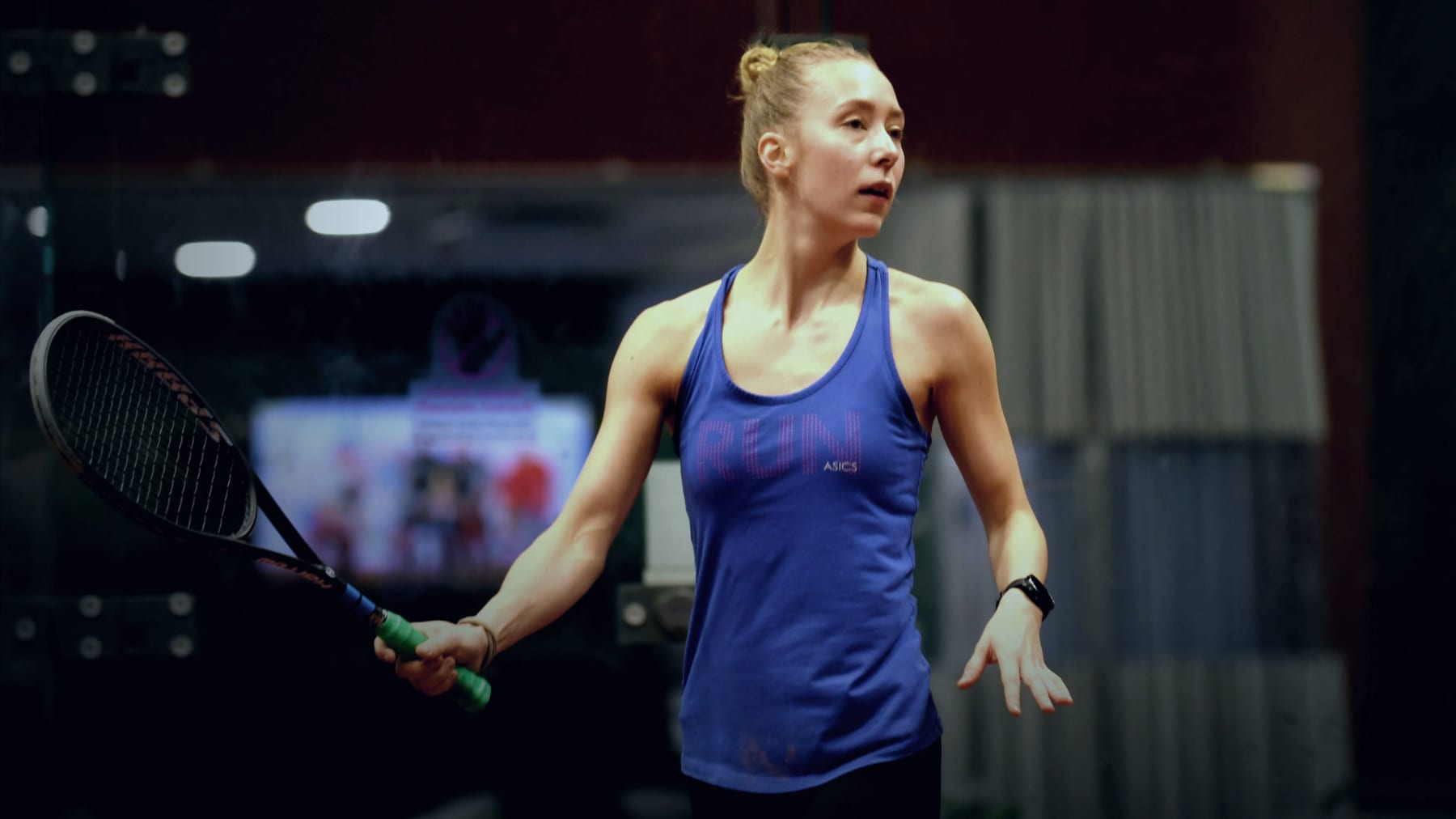 Emilia Soini kirjoitti käteensä kolme sanaa, jotta muistaisi, miksi hän ...