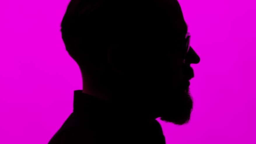 Yliluonnollisuus kiinnostaa jälleen – mentalisti Jose Ahonen tietää ...