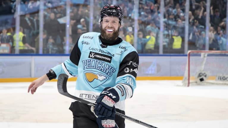 MTV: Kohupuolustaja Ben Blood Jokereihin | Urheilua lyhyesti | Yle