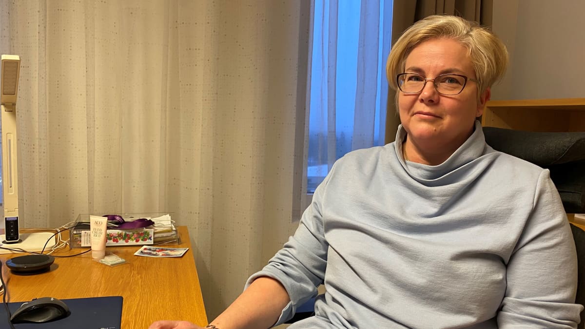 Ylilääkäri paljastaa hätkähdyttävän syyn pitkiin potilasjonoihin ...