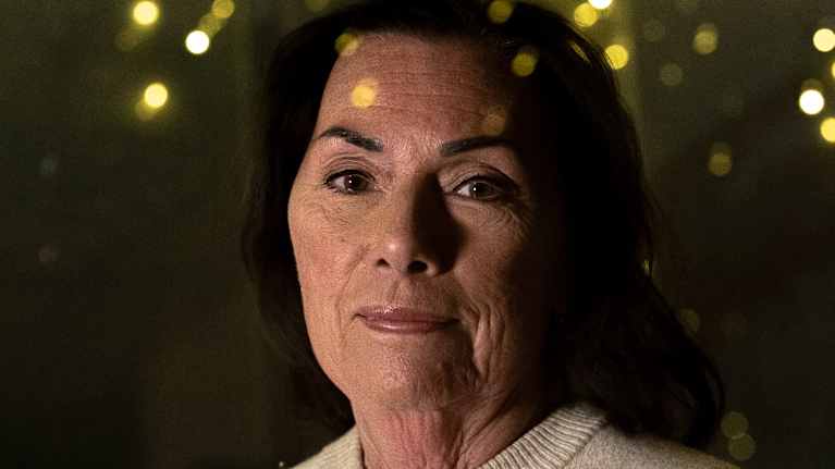 Hyvinvointi­alueiden puheen­johtajien palkkioissa jopa 88 000 euron ero ...