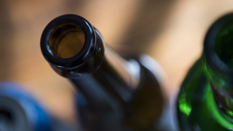 Ikäihmisten päihdeongelmat ovat lisääntyneet Kaakkois-Suomessa | Etelä ...