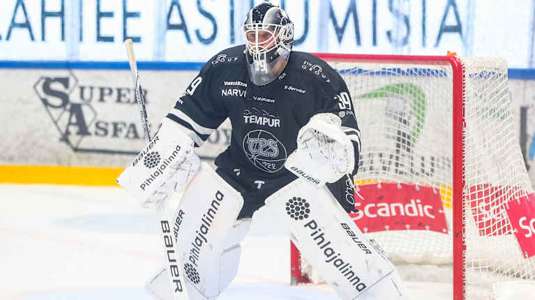 Filip Lindberg har tagit över förstaspaden i TPS – hade en lång dag på ...