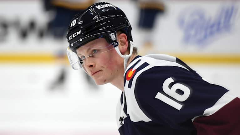 Juuso Pärssinen flyttar till New York Rangers | Sport | Yle