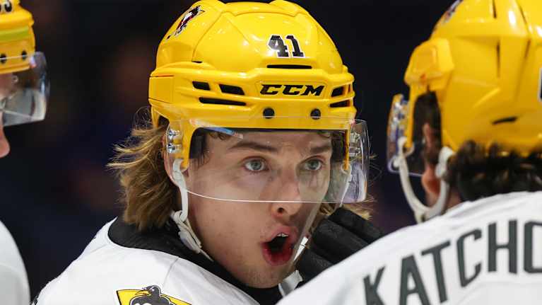 Ville Koivunen hakee läpimurtoa Sidney Crosbyn opissa – suomalaisella ...