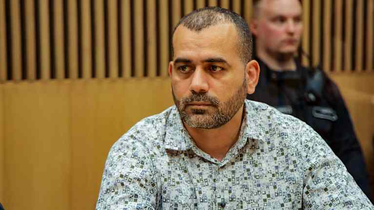 Kullanvärisellä mersullaan julkisuuteen noussut ”prinssi” Rami Jaber ...