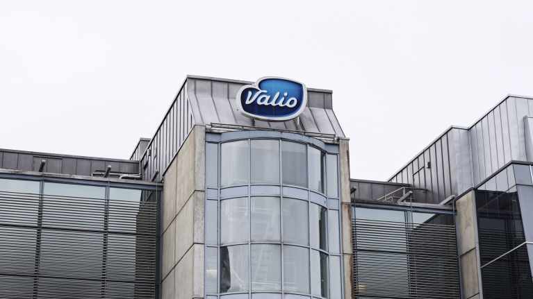 Valio aikoo sulkea Helsingin ja Turun mehutehtaat | Kanta-Häme | Yle