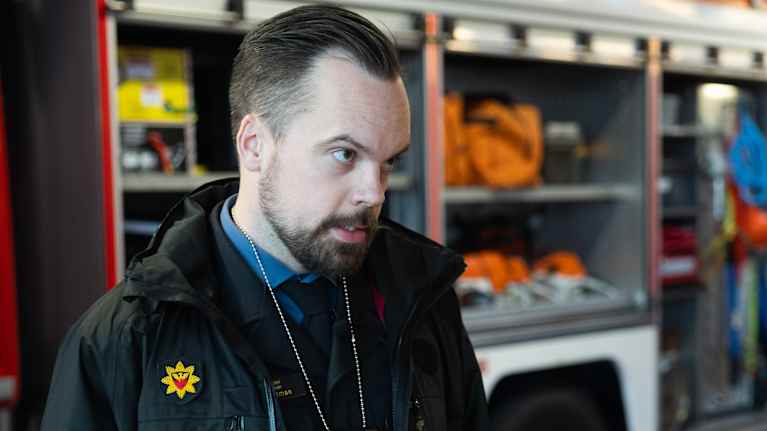 Sami Valkeinens elbil är portad i p-hall men det struntar han blankt i ...