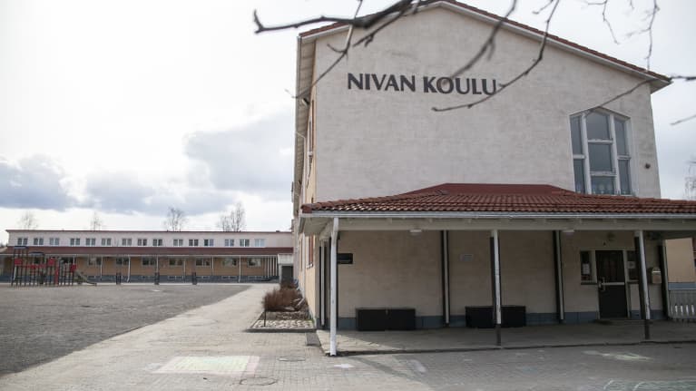 Kiuruveden keskustan koulurakennuksia ei voi enää korjata – edessä on ...