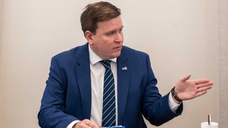 Ministeriksi noussut Ville Tavio jättää Turun valtuuston | Varsinais ...