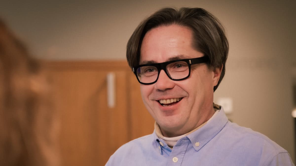 Joulusuunnitelmien kysyminen työkaverilta voi luoda kaapista ulos tulemisen pakon – suuri osa ...