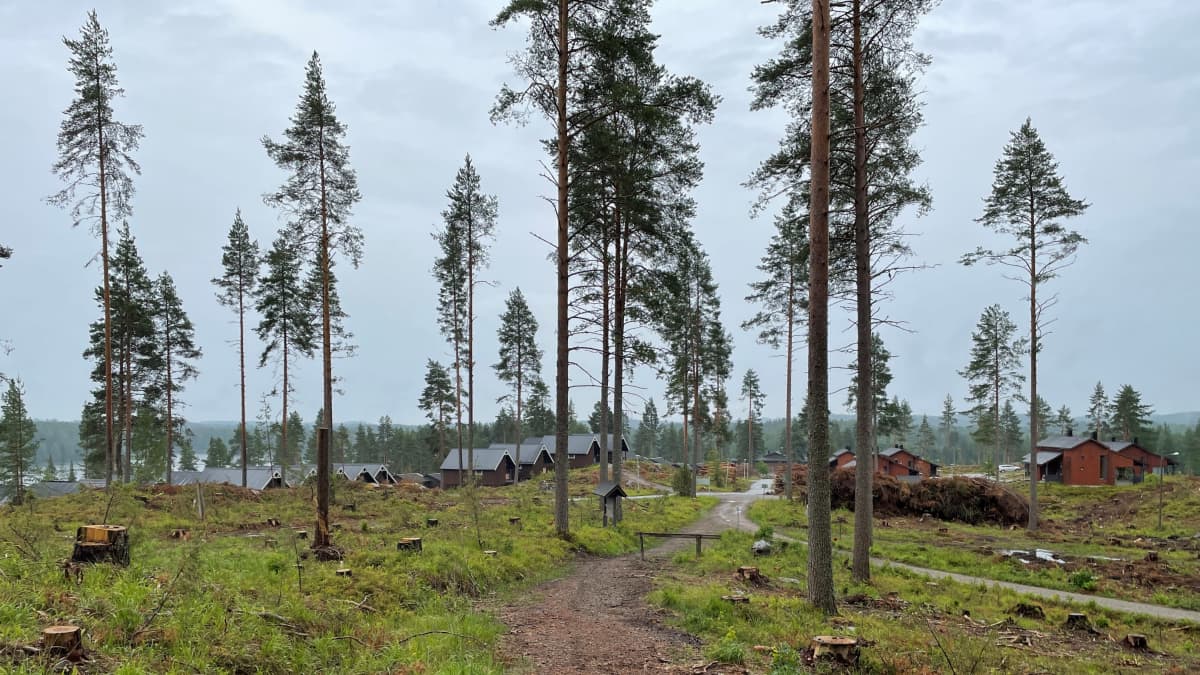 Osa lomakeskus Huhmarista on myyty yritykselle, jonka taustalta löytyy ...