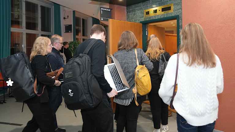 Neea River teki biisin Fortnite-peliin – sitten Kim Kardashian jakoi ...