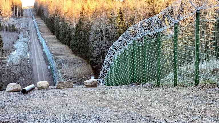 Finland moves forward with eastern border fence | Yle News | Yle