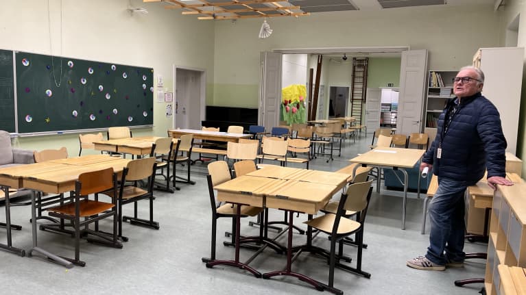 Oppilaista tyhjentynyt kyläkoulu vaihtaa omistajaa eurolla – edessä on ...