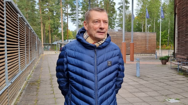 Jo toinen kunnanjohtaja sai lähtöpassit Parikkalassa: "Huuskonen ...